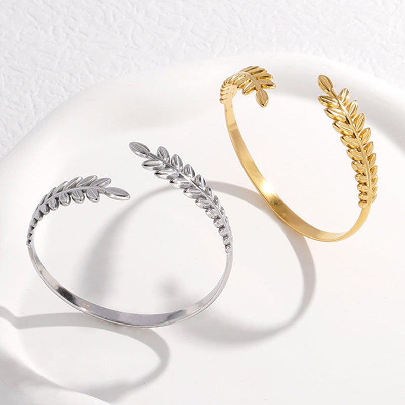 Leaf design bracelet – Mila & Mika